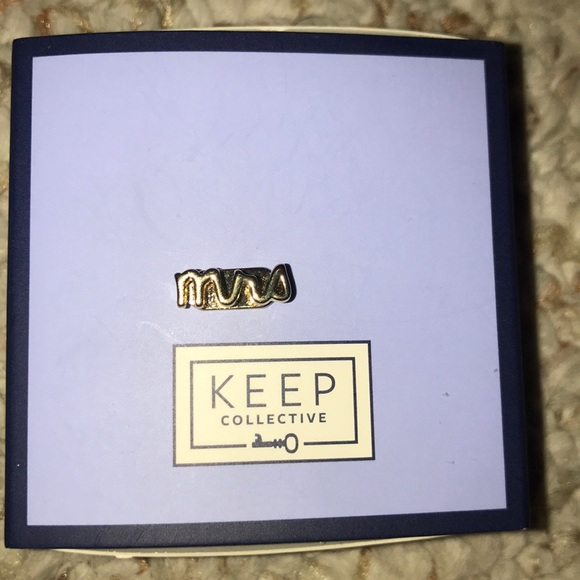 KEEP Collective | Jewelry | 525 Gold Mrs Charm Keep Collective | Poshmark